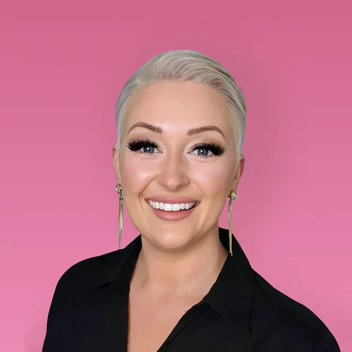Meet Tress Larson, PLA’s New Creative Director – Paris Lash Academy